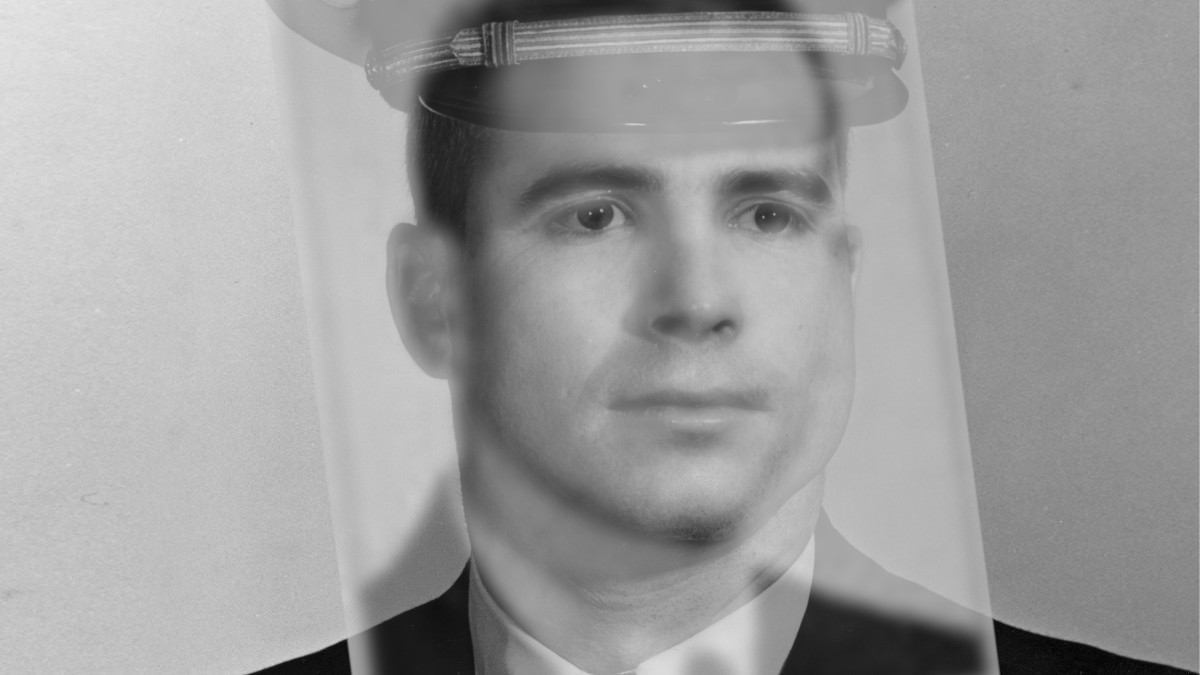 James Fetzer Exposed: Source of Fetzer's fake service photos identified