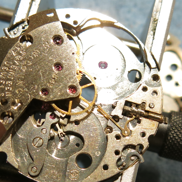 Vintage Hamilton Watch Restoration: 1976 GG-W-113 Military Watch