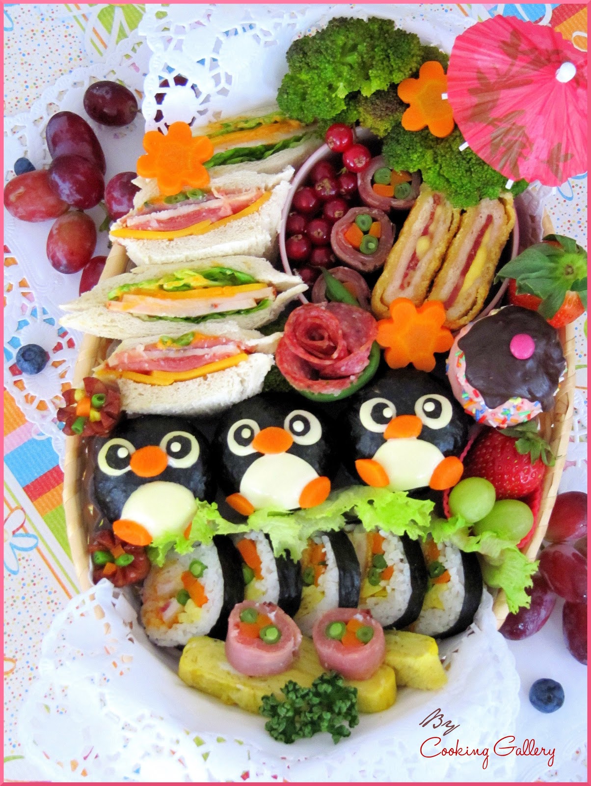 Penguins and Sandwich Picnic Bento | Cooking Gallery