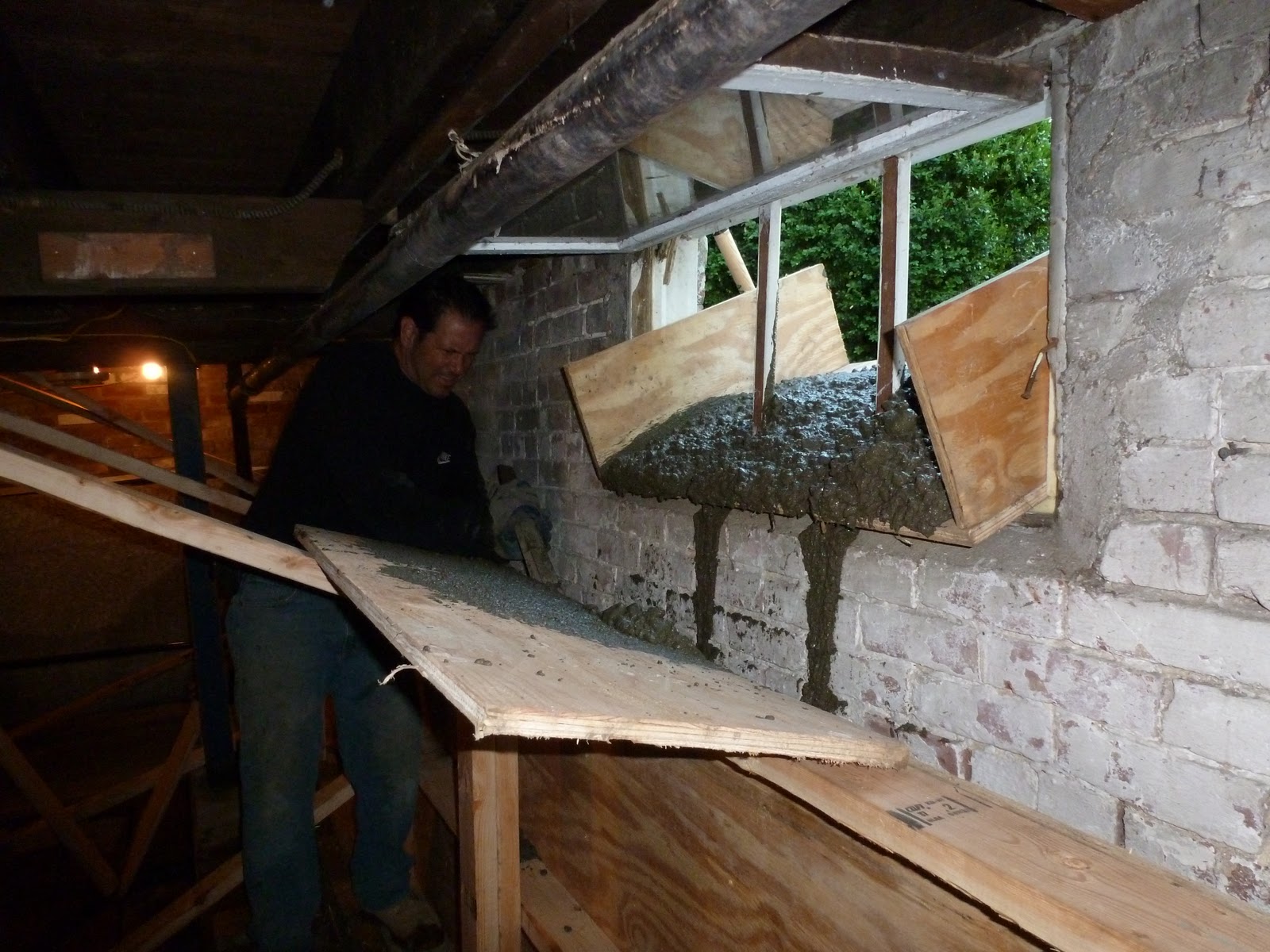 Jarvis House: Of Plywood Forms, Knee Walls, and Three-Quarter Inch Blue ...