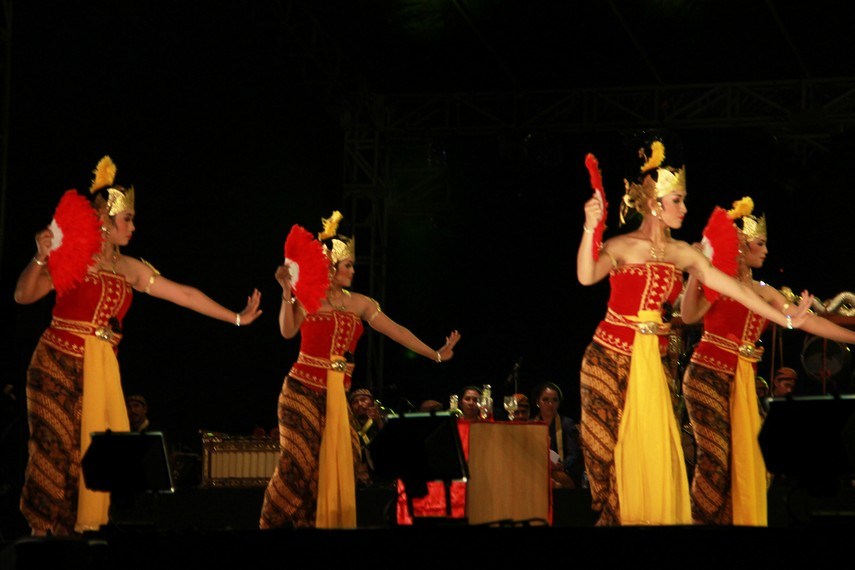 TARI TRADISIONAL 34 PROVINSI DI INDONESIA LENGKAP « TUGAS PUTEK