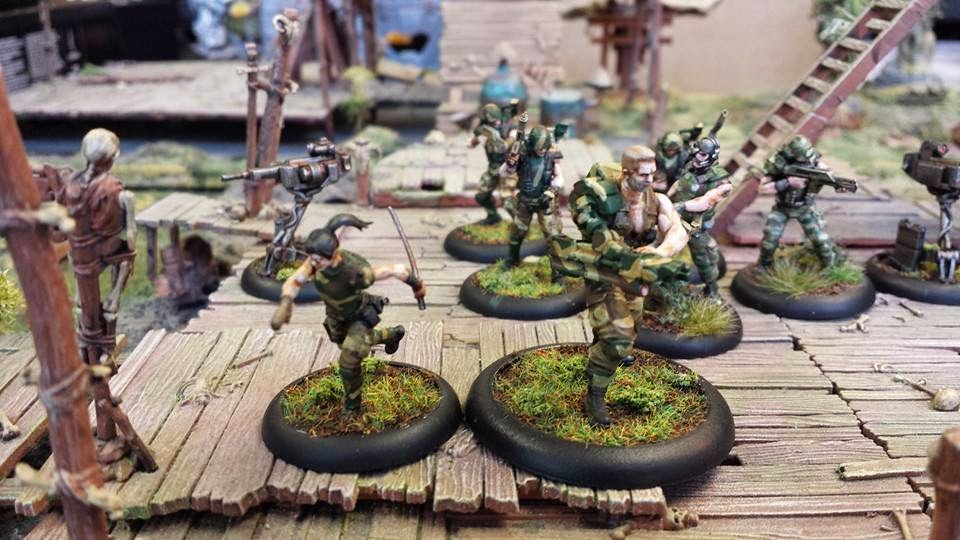 GMorts Chaotica: Aliens Vs Predator Miniatures Game - Painted ...