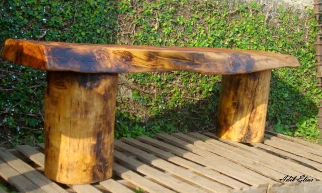 Troncos e raizes: Bancos rústicos Eco Design