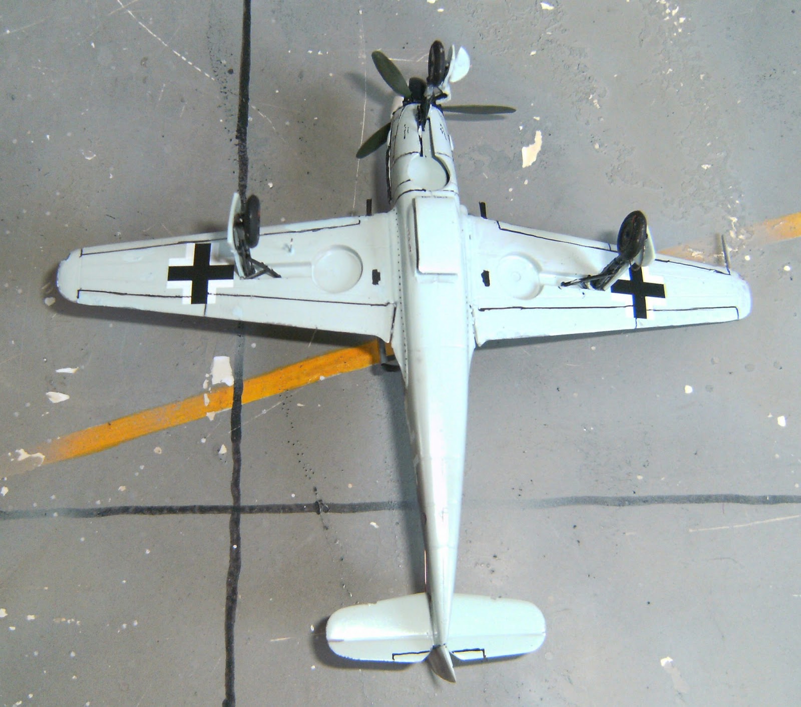 Happyscale-Modellbau: Messerschmitt Me 309 P.13-246 - Huma models ...