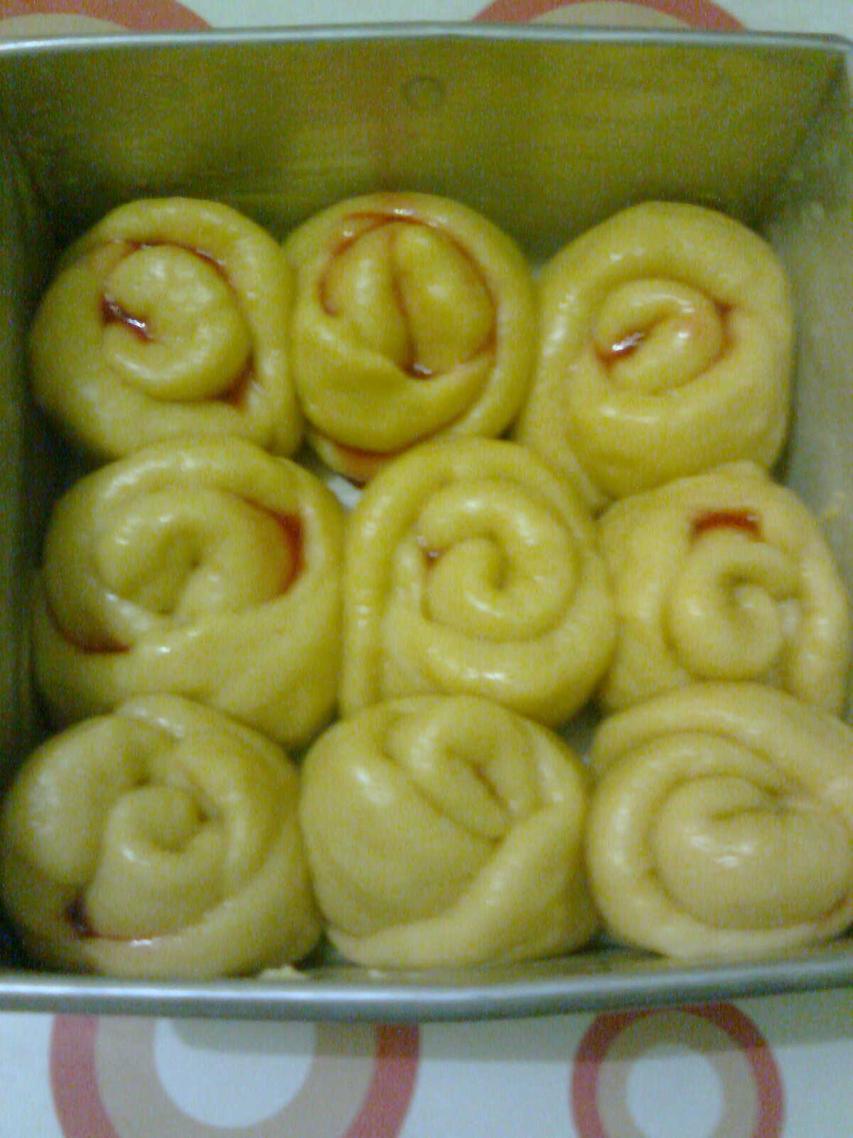 OMAH N A S T A R I: ROTI KASUR MAWAR