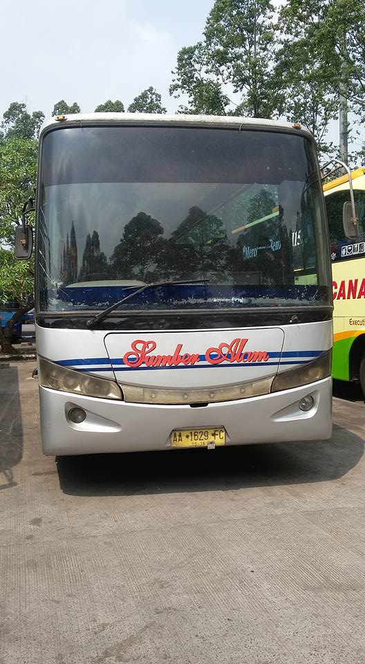 Nomor Polisi Unik Pada Setiap Bus Sumber Alam