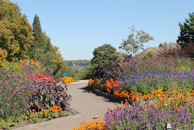 Live & Play Twin Cities: Neighborhood Spotlight: Chanhassen, MN