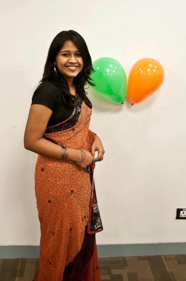 Beautiful Indian Girls: Indian girls in Modern dress