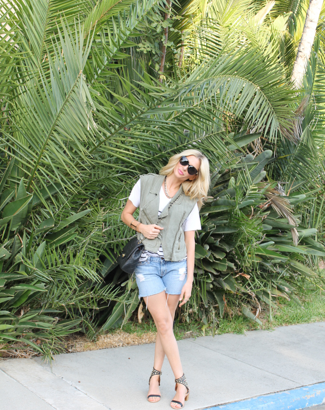 Hermosas Mujeres: Lyndi Kennedy