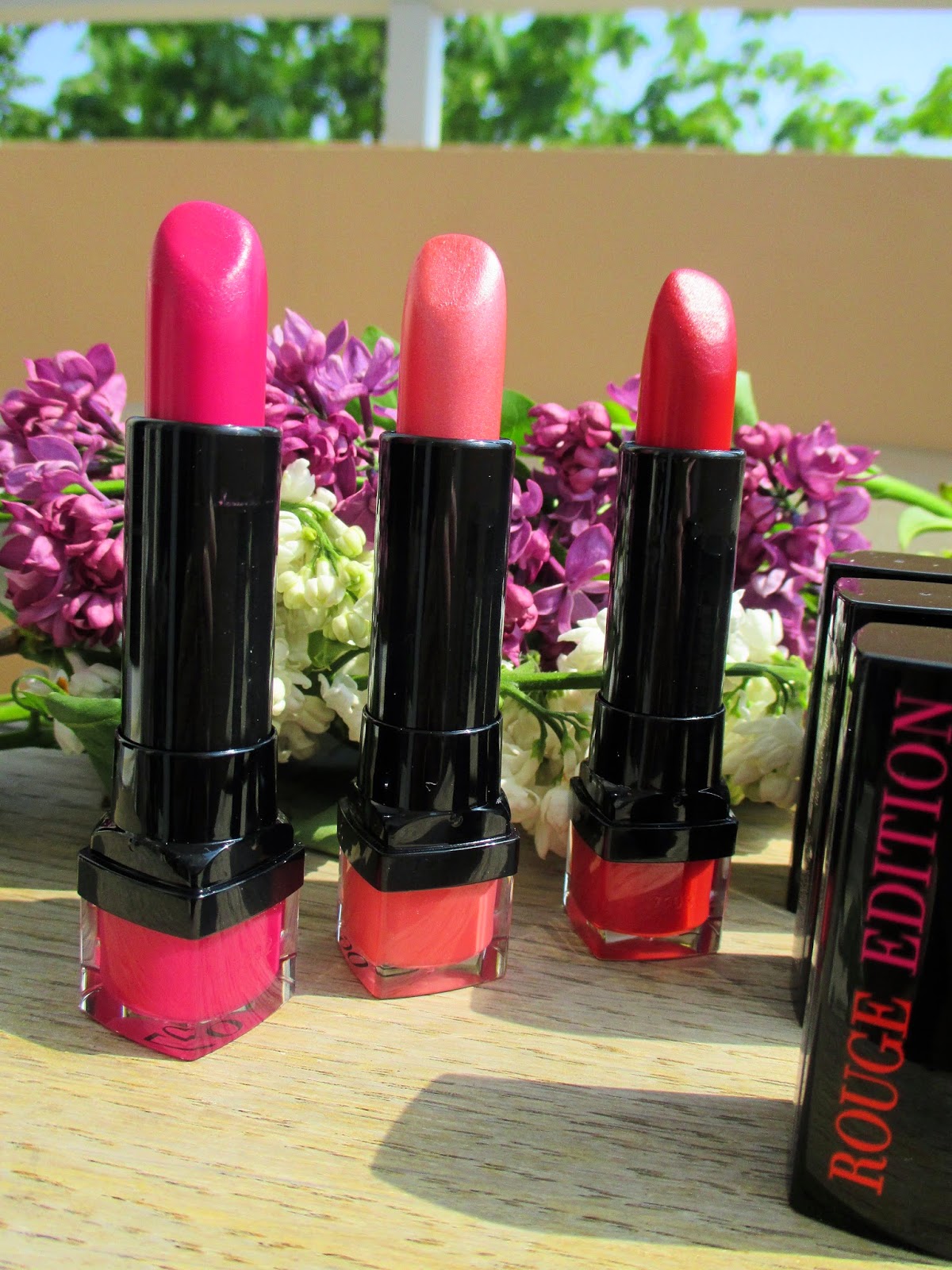 Le teint d'une rose: Les Rouge Edition de Bourgeois