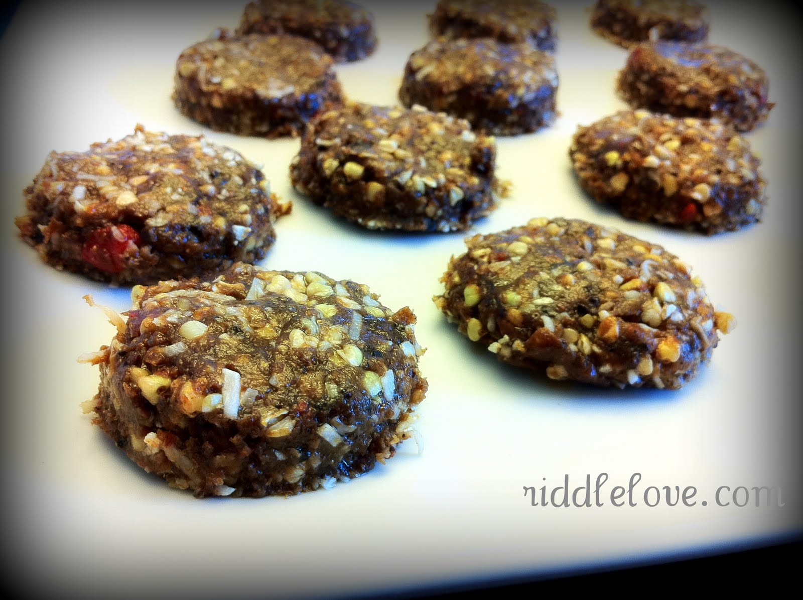 riddlelove: (Mostly) Raw Nut Butter Cacao Bars ~ A Recipe