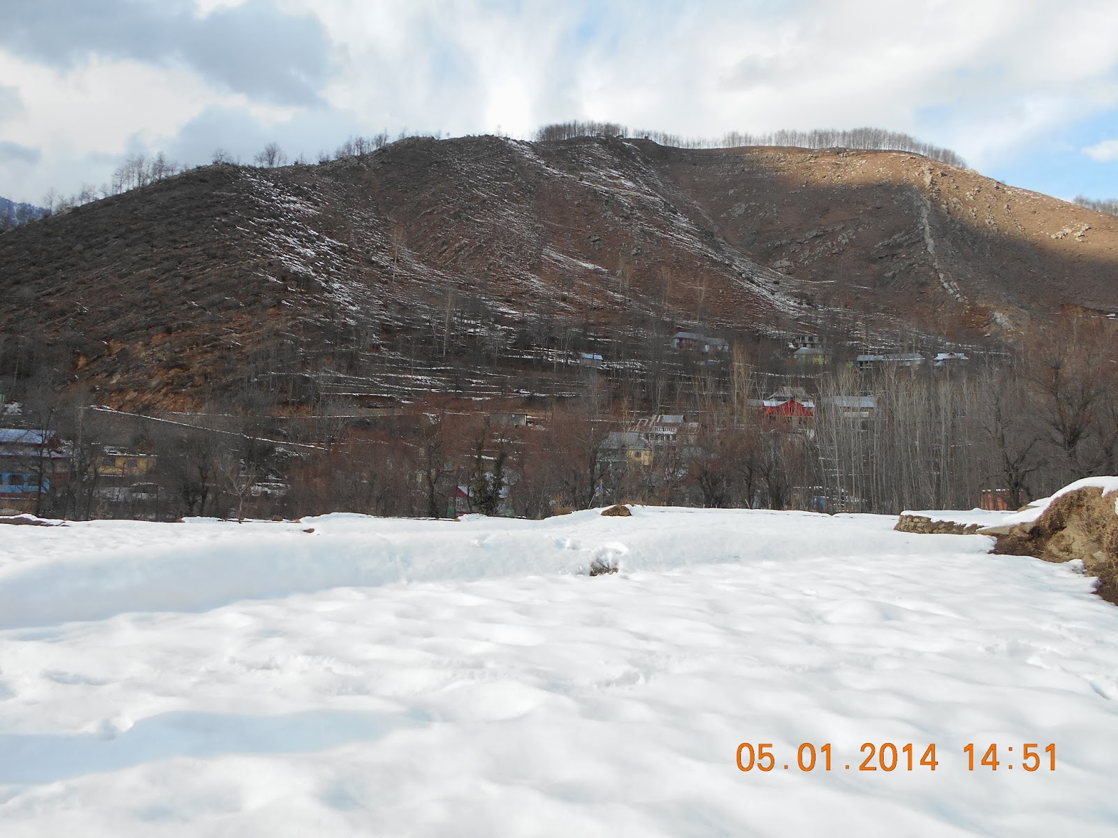 Beauty Of Kashmir "PARADISE ON EARTH": Latest Pics from Banihal Railway ...