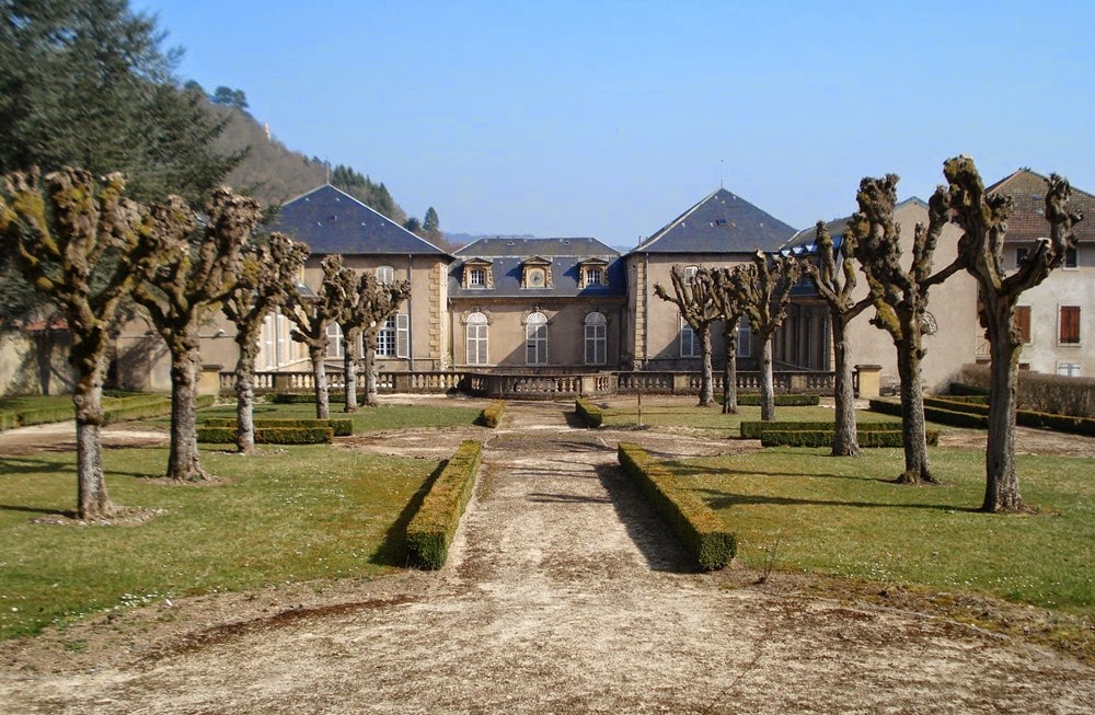LE PAYS NATAL DE JLJ : LA LORRAINE: le palais abbatial de Gorze