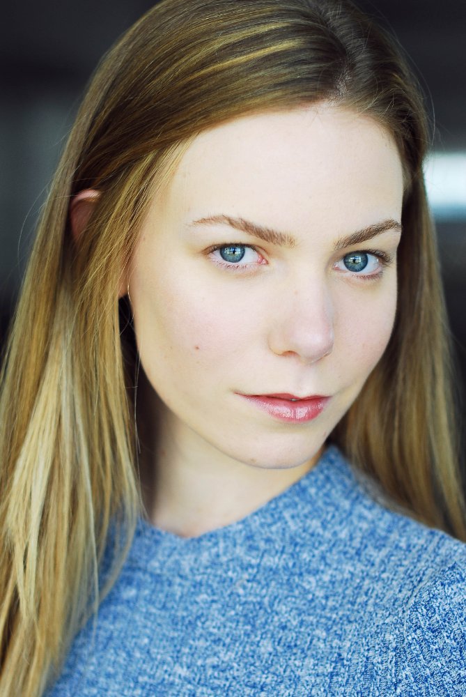 aboutnicigiri: Chloe Lanier