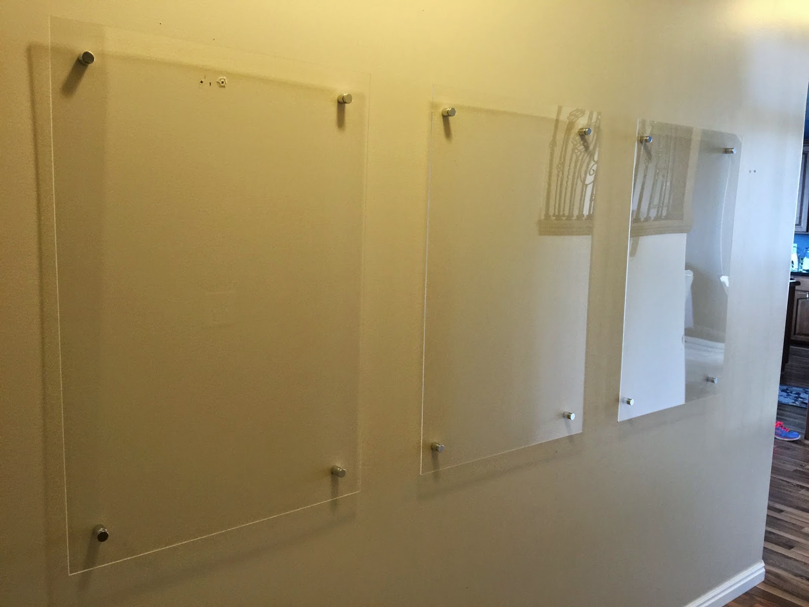 restlessrisa: Acrylic School Work Display DIY