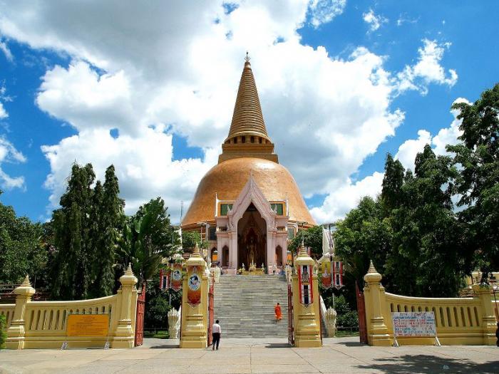 Phra Pathom Chedi - Nakhon Pathom | ZOGZAG THAILAND