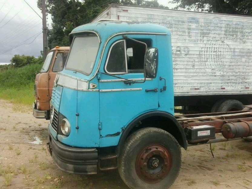 * Diesel LP321: LP321 Azul Claro