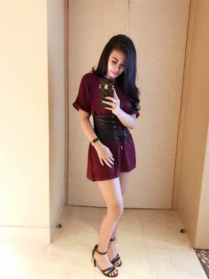 Gavriena Astaris | Sexy Model