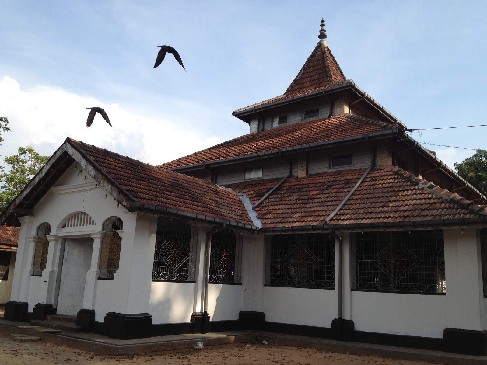 Pattini Worship: Nawagamuwa paththini Dewalaya