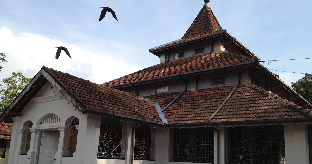 Pattini Worship: Nawagamuwa paththini Dewalaya