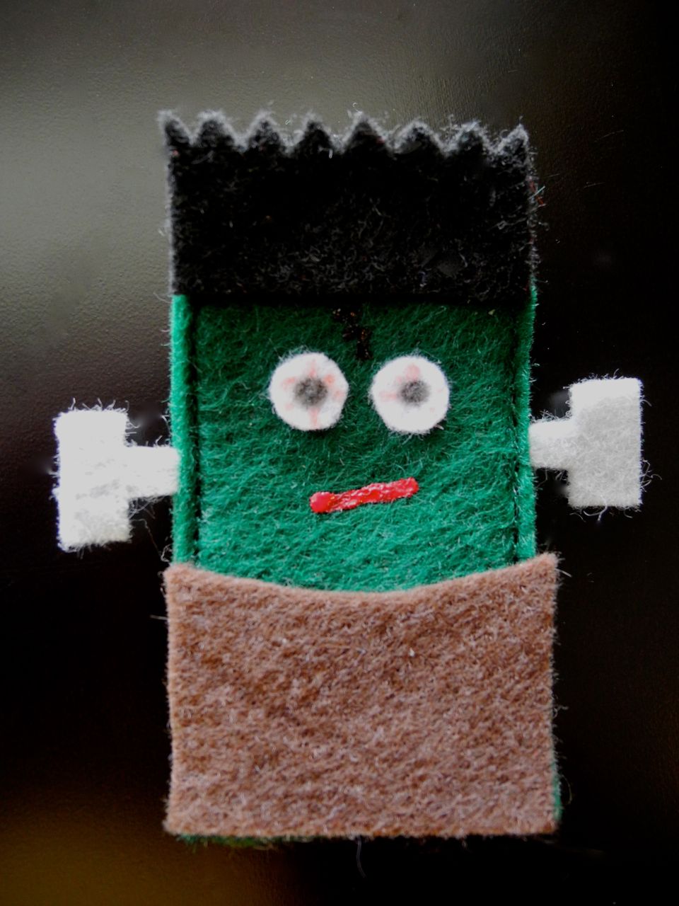 A Song of Sixpence: halloween puppets