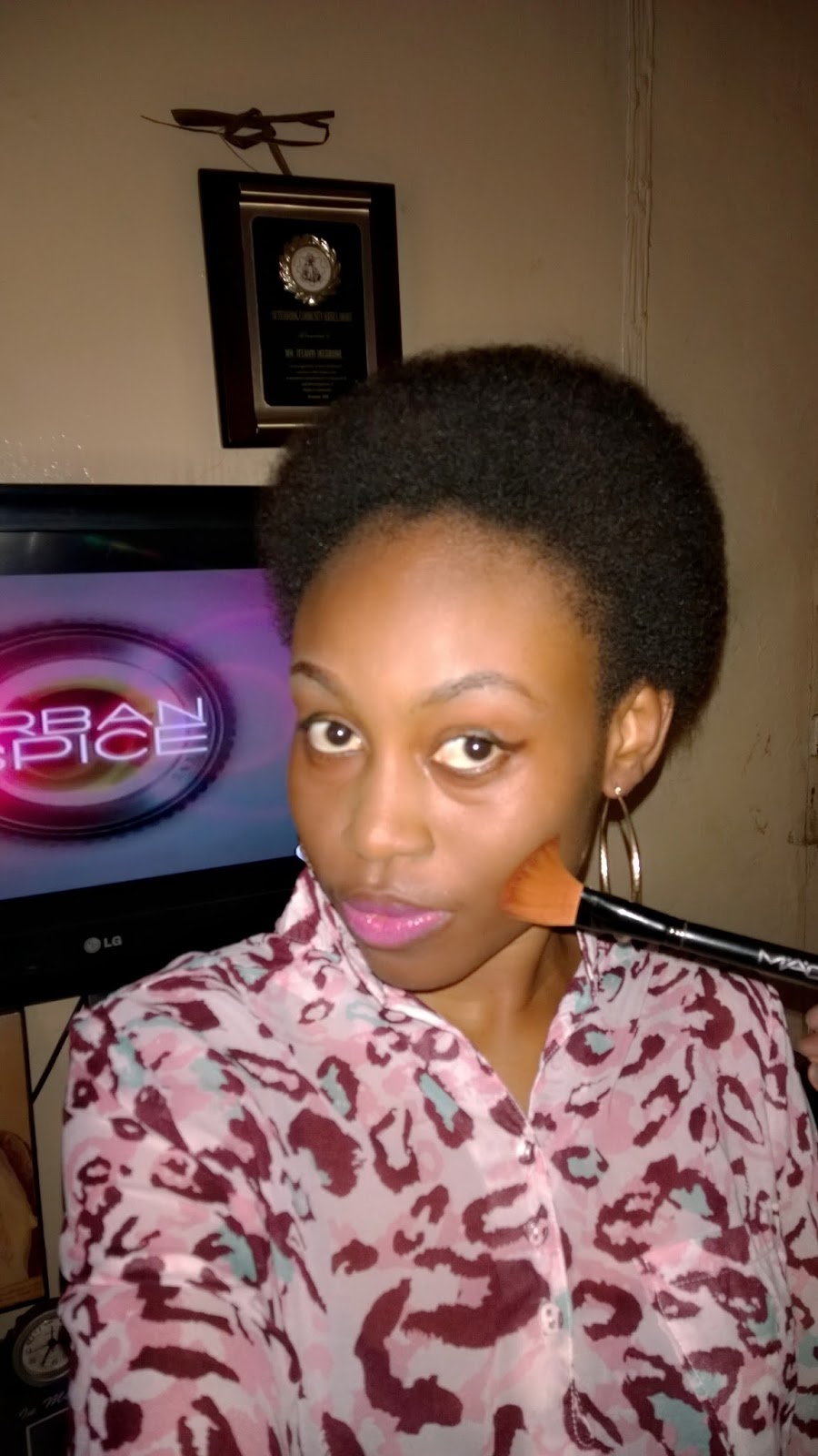 TIPS- GOING WITH THE FRO / HOW TO ROCK THE FULL AND MINI AFRO AS A ...