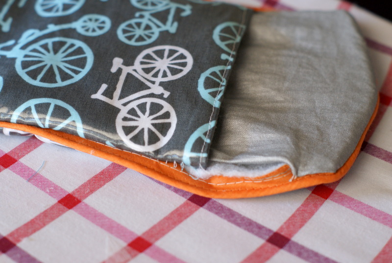 B is for Boy!: Flat Iron Case {knock off} Tutorial