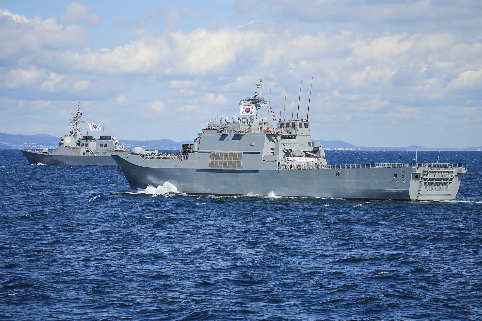 ROK Defense: Photos from South Korea International Fleet Review 2018