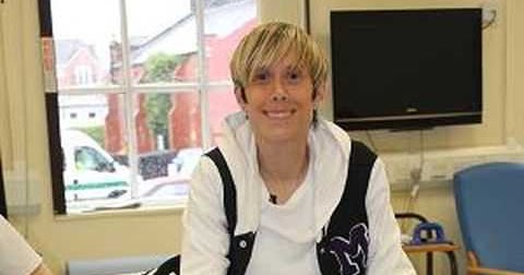 Mandy Sellars :Το ένα της πόδι ζυγίζει 107 κιλά - Η ΔΙΑΔΡΟΜΗ