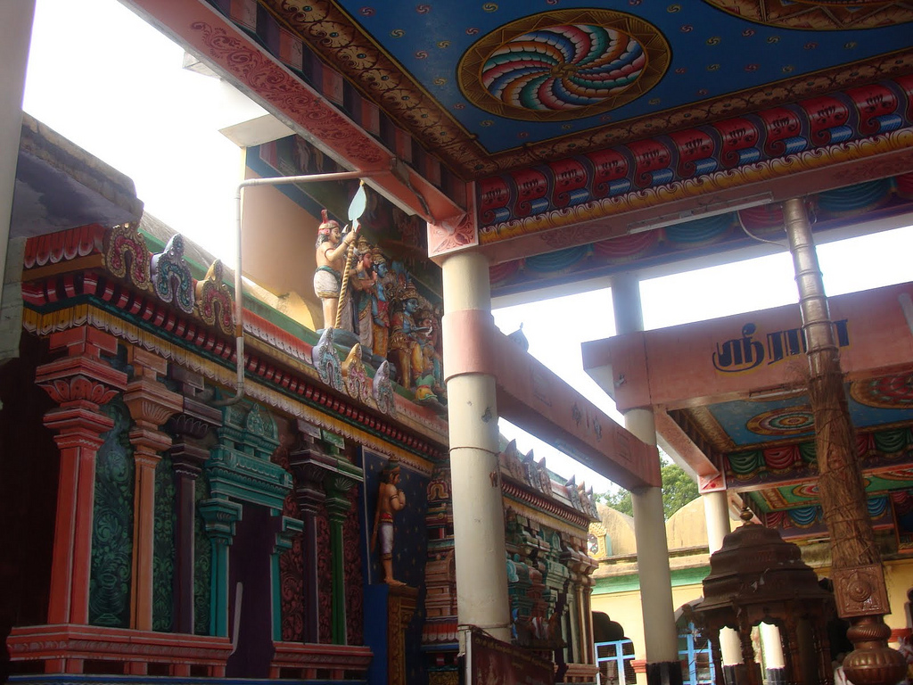 Tamilnadu Tourism: Kothanda Ramaswamy Temple, Vaduvur – The Temple