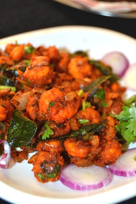 Vaniensamayalarai: Andhra Style Prawns Fry Recipe / Prawns Varuval