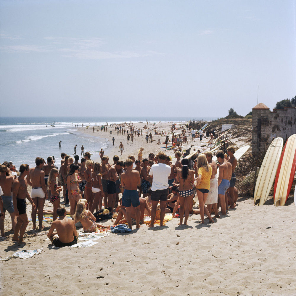 40 Groovy Pictures Capture Beach Scenes in the U.S During the 1960s ...