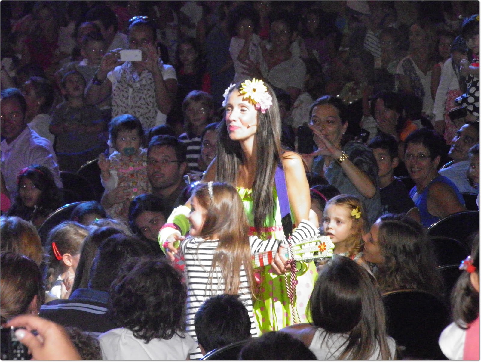 Avião de Papel: Xana Toc Toc no Coliseu