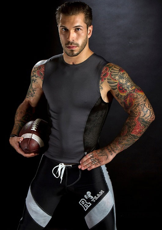 Afghanistan war veteran, Alex Minsky. A.k.a. my new wallpaper : r/gaybros