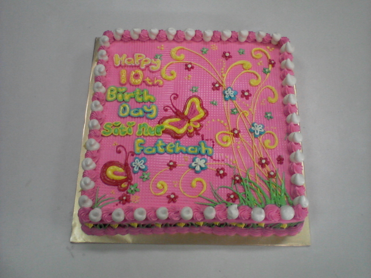 Kedai kek bukit beruntung: kek design baru