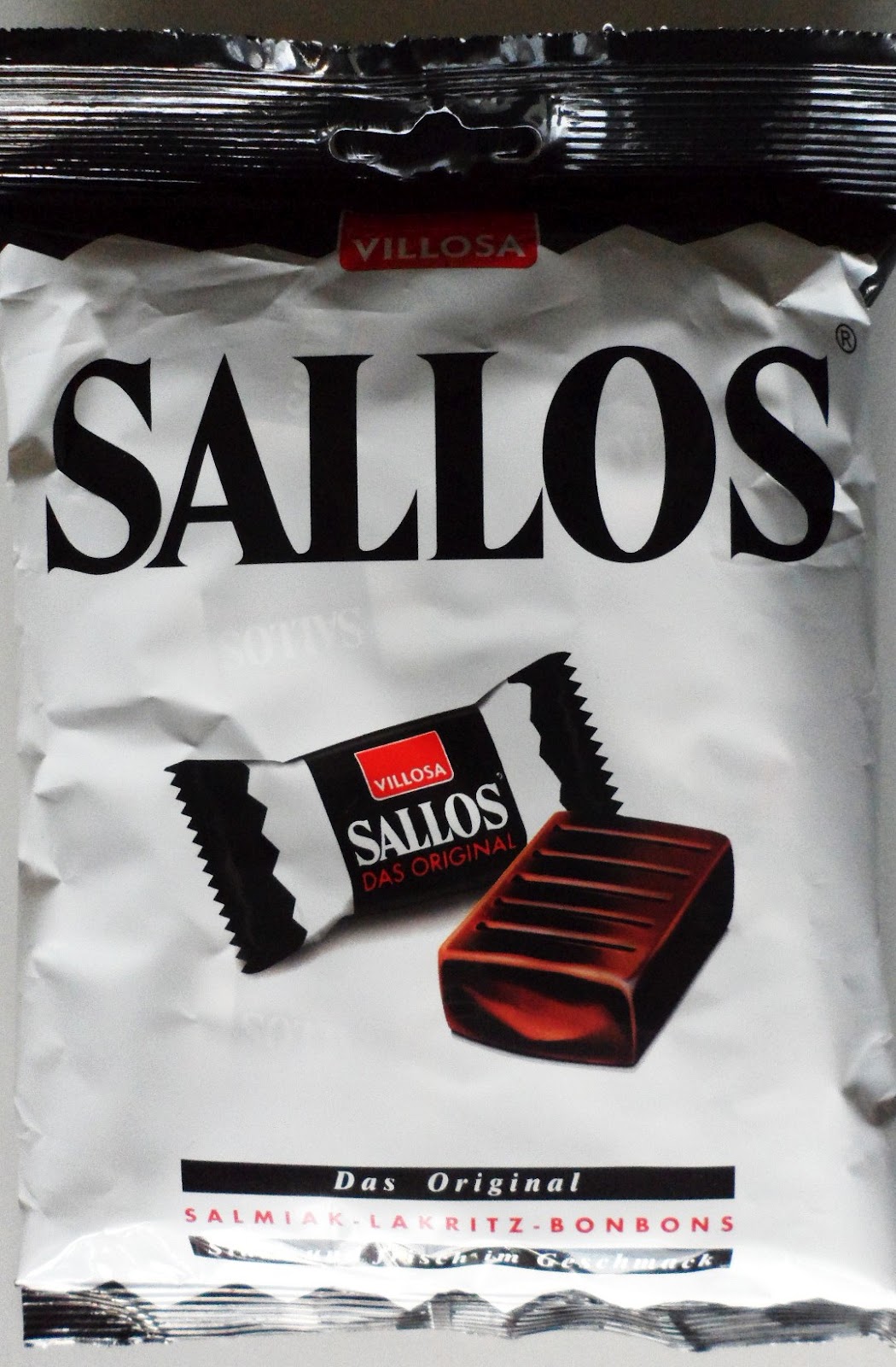 Josefine 21 Test Blog: VILLOSA Sallos Salmiak-Lakritz-Bonbons