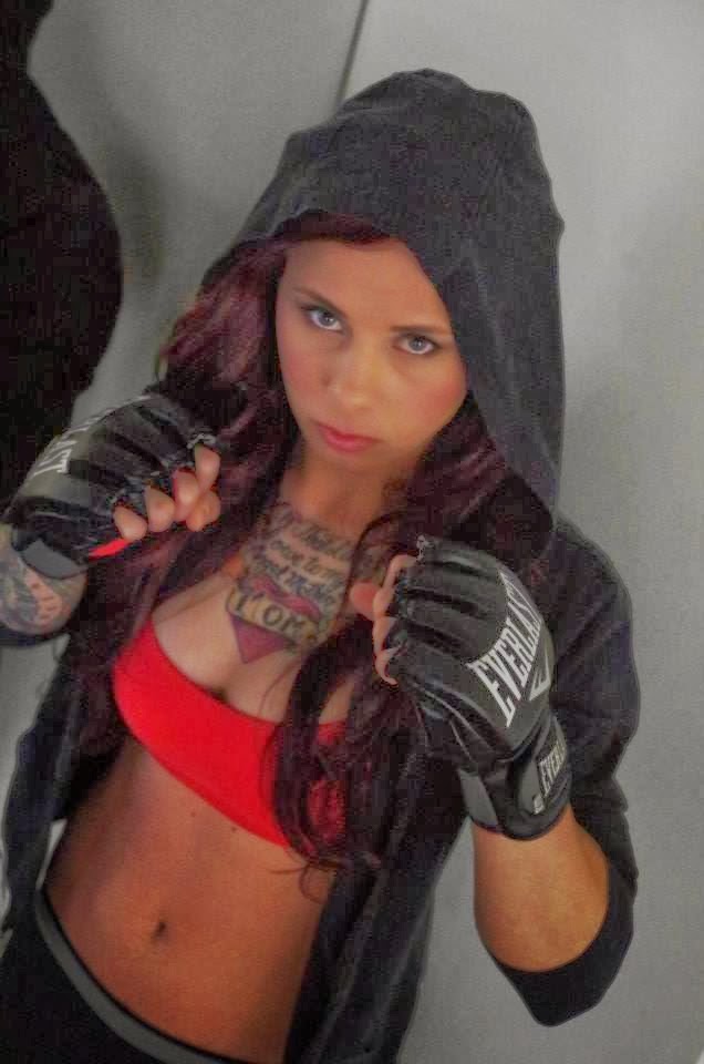 Babes Of Mma Fighter Babe Nicole Ertzberger Returns To The Cage This Saturday