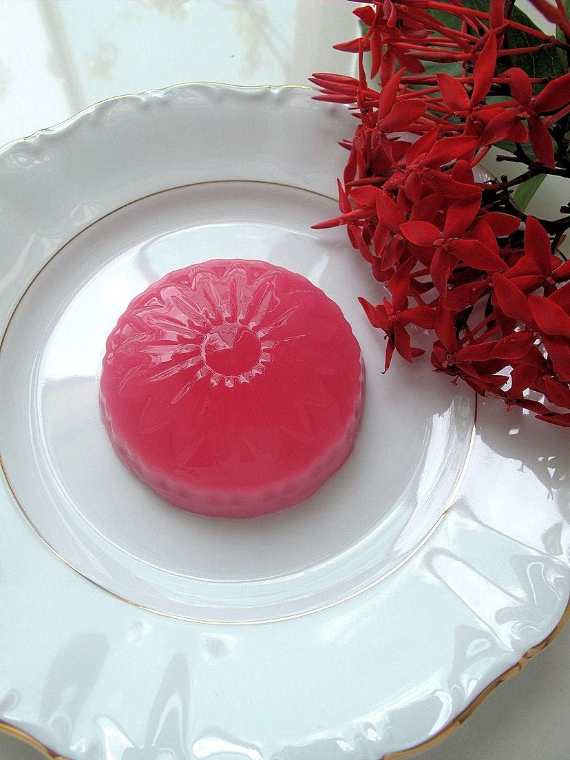 Foodiva's Kitchen: Coconut-Rose Agar Agar Dessert