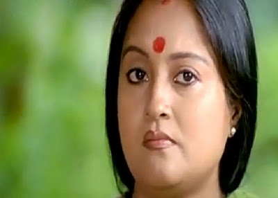 Film Actress India: Geetha Vijayan Lungi Blouse Photos