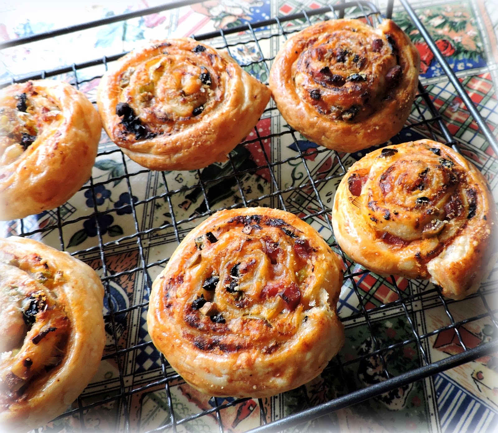 Pizza Scrolls | The English Kitchen