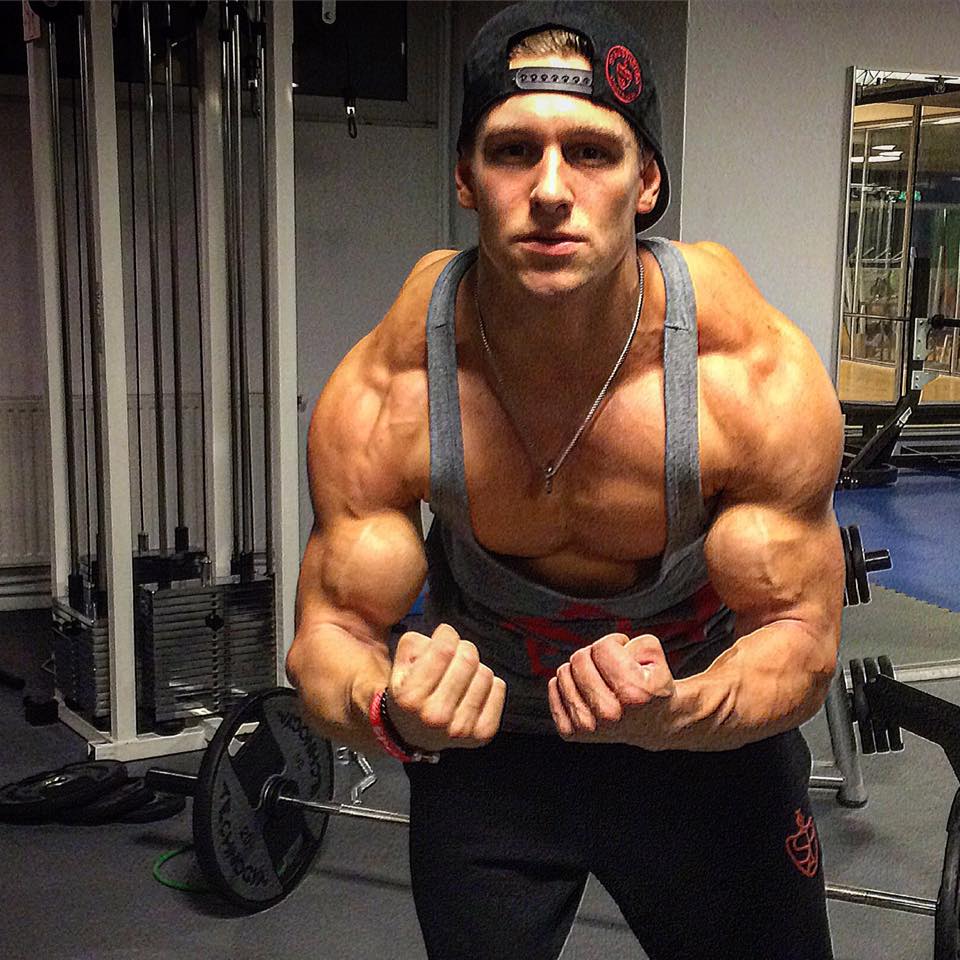 Steve Kris: Push Workout For Chest And Shoulders