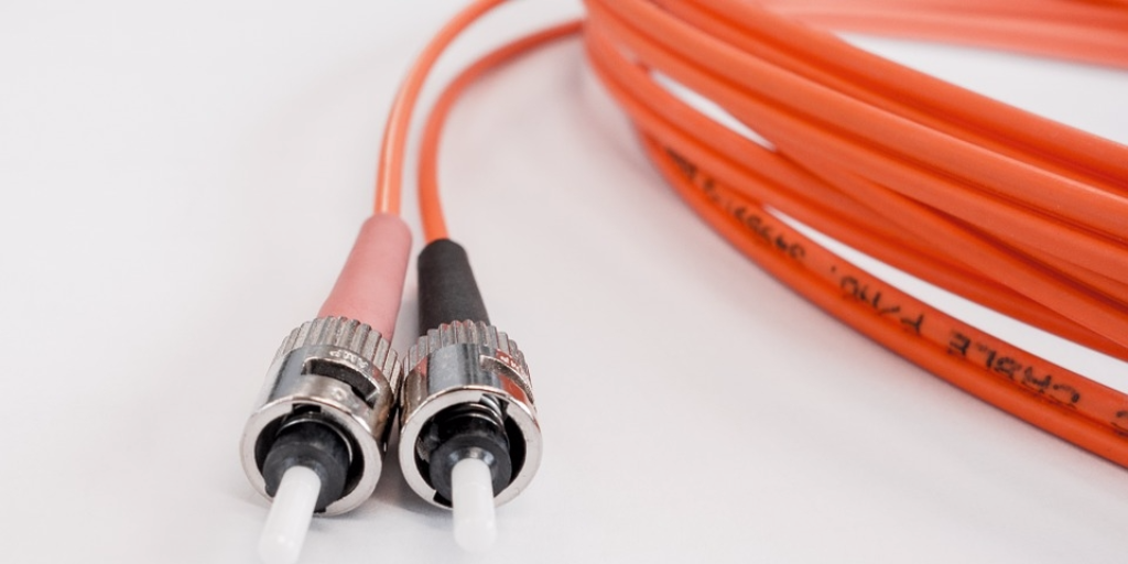 Fiber Optic Communication System Revolutionizing Modern Telecommunication fiber-optic-communication-system-revolutionizing-modern-telecommunication