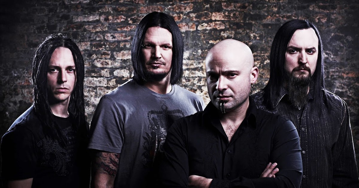 O cão que fuma...: Vocalista do ‘Disturbed’ arrepiando