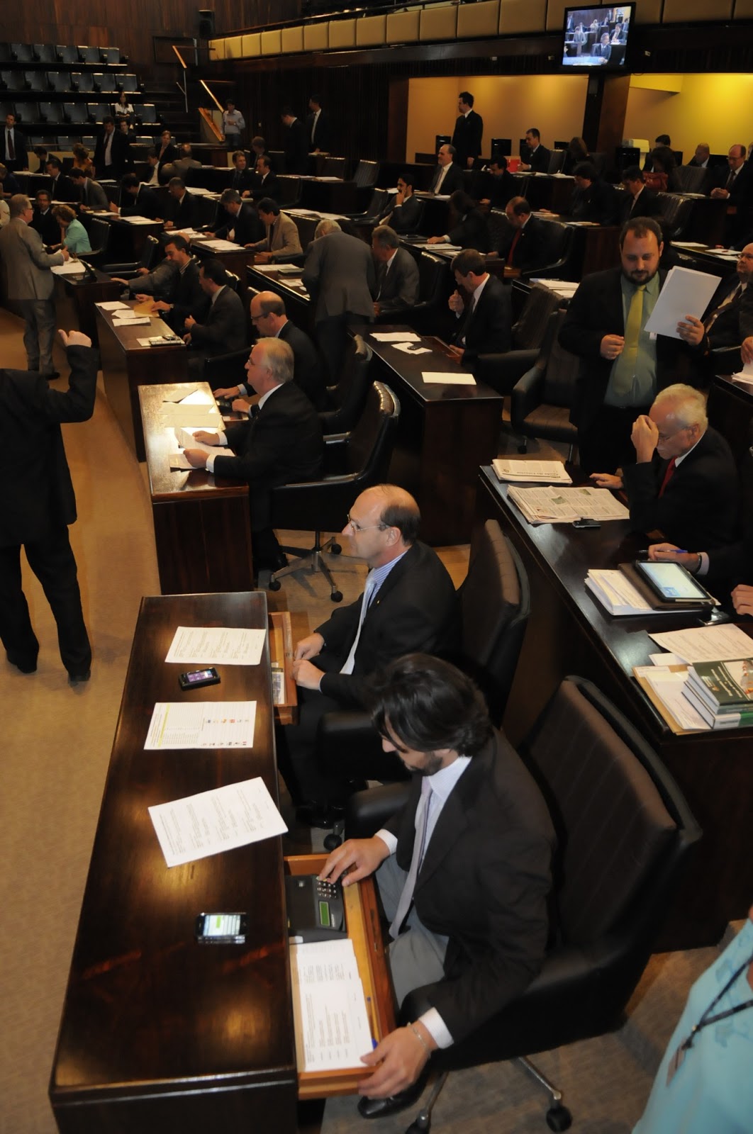 Caderno7: Assembleia Legislativa: definidas as lideranças de bancada e ...