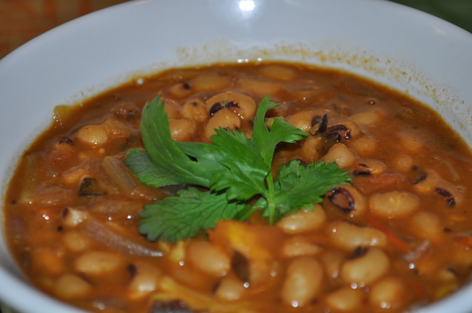 Sharmi's Kitchen: Cow Peas Curry