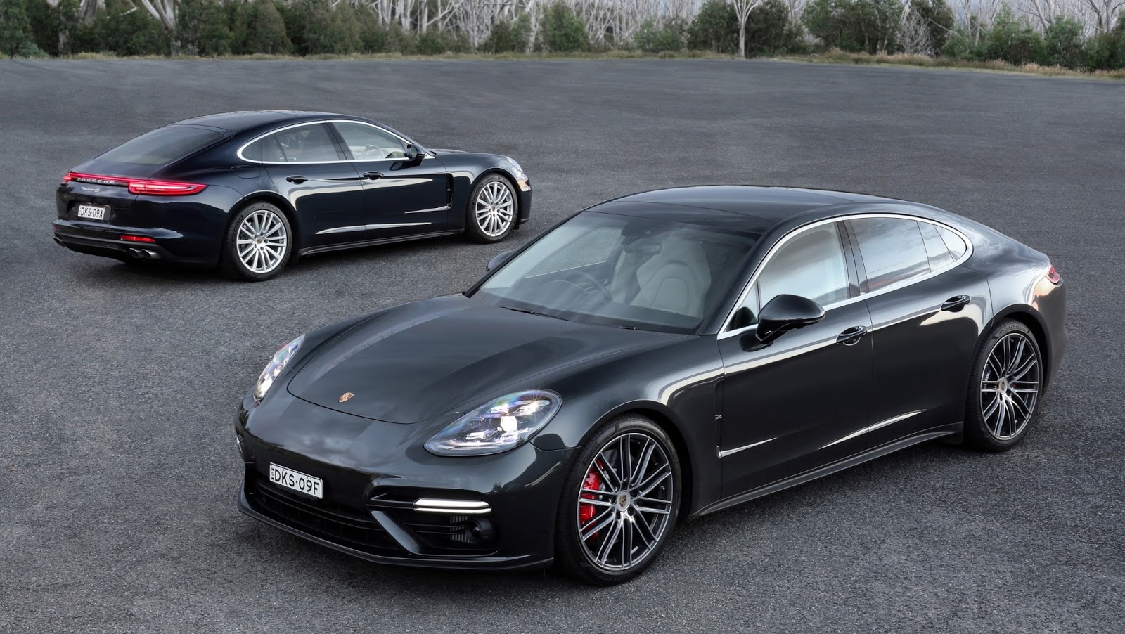 Nova geração do Porsche Panamera chega às concessionárias