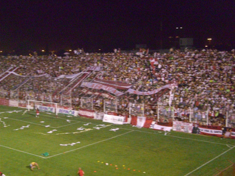 Estadios para tus fotos: Estadio Presidente Peron(Instituto)
