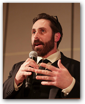 The Reading Frenzy: #GIVEAWAY Showcase Broken Ground by Joe Clifford