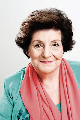 Paula Barrozo: ♥ Espiritualista Zibia Gasparetto festeja aniversário de ...