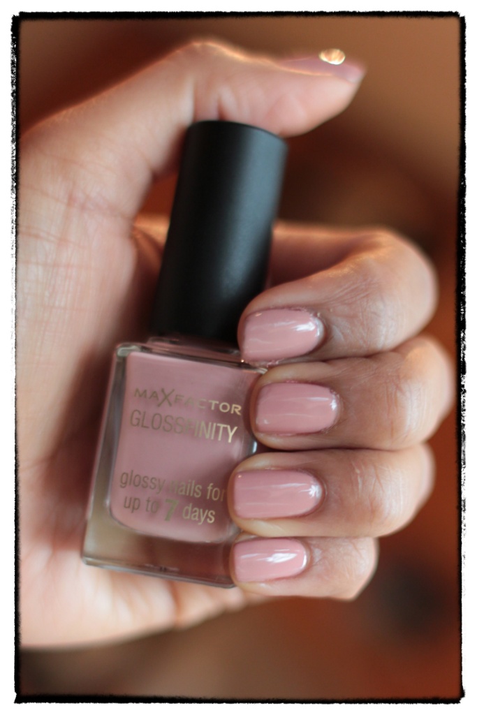 The Nails: Max Factor Glossfinity Nail Varnish | Beauty Passionista